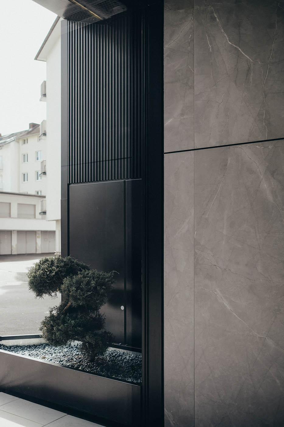 Gloram | Unternehmen