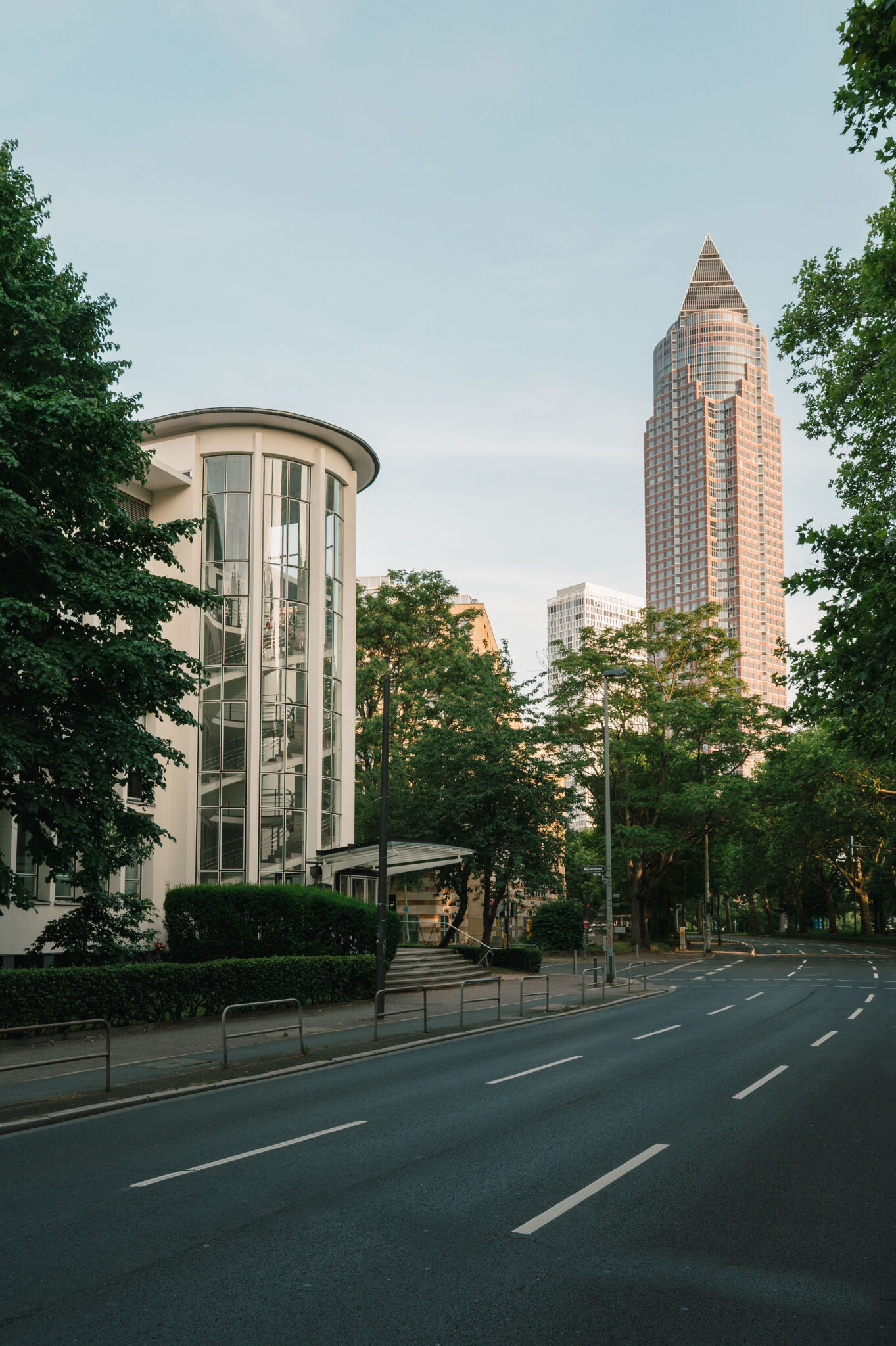 Gloram | Unternehmen